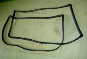 Rubber Soul Front Weather Strip - Hakosuka GC10 4-Door - RHDJapan